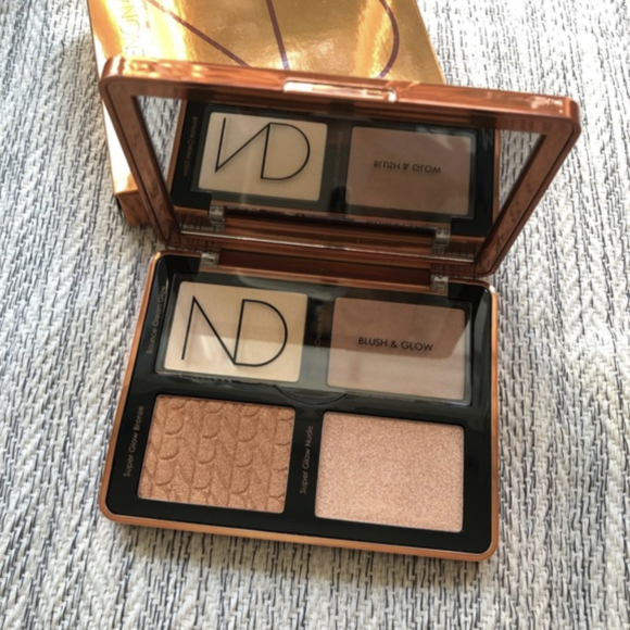 Best in Makeup Posh Party on Poshmark